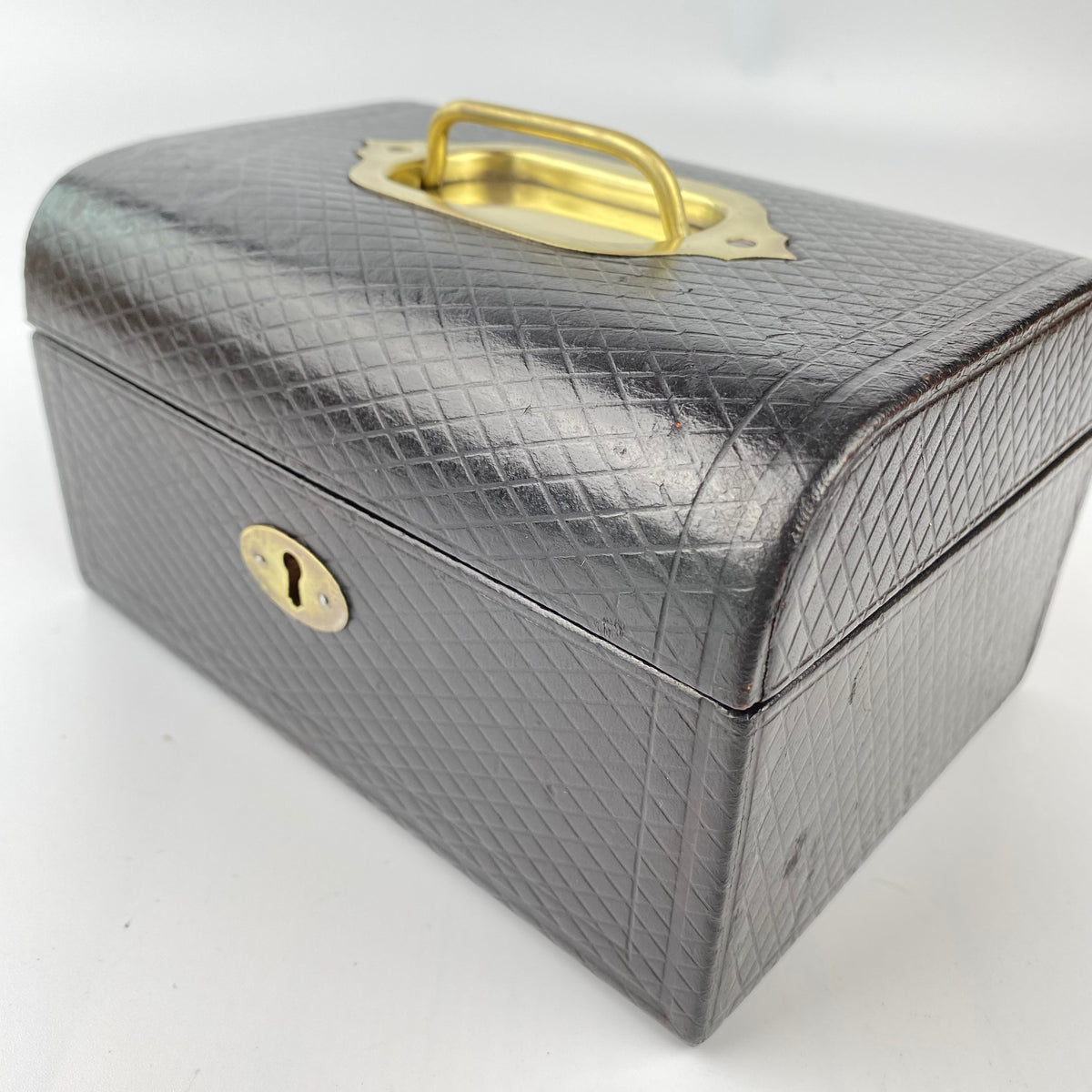 Black Victorian Crosshatched Leather Jewellery Box - 2 Keys – Lowfields ...